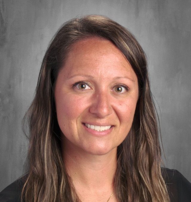 Amanda Hart's Instagram, Twitter & Facebook on IDCrawl